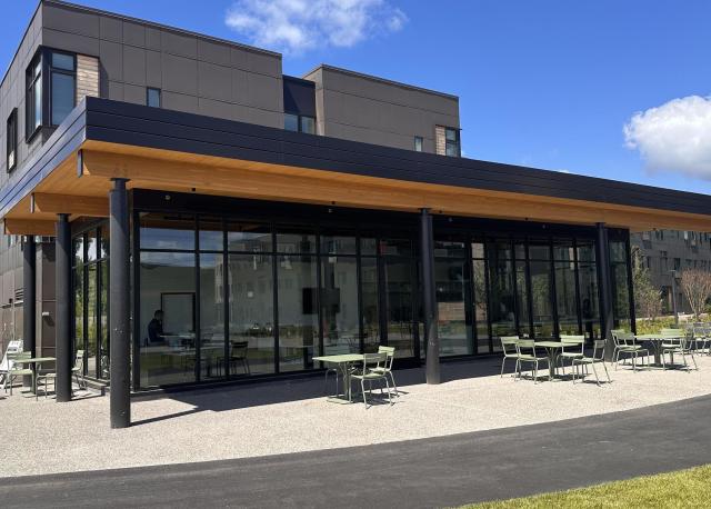 Dining | TigerLife | Princeton Campus Life Resources